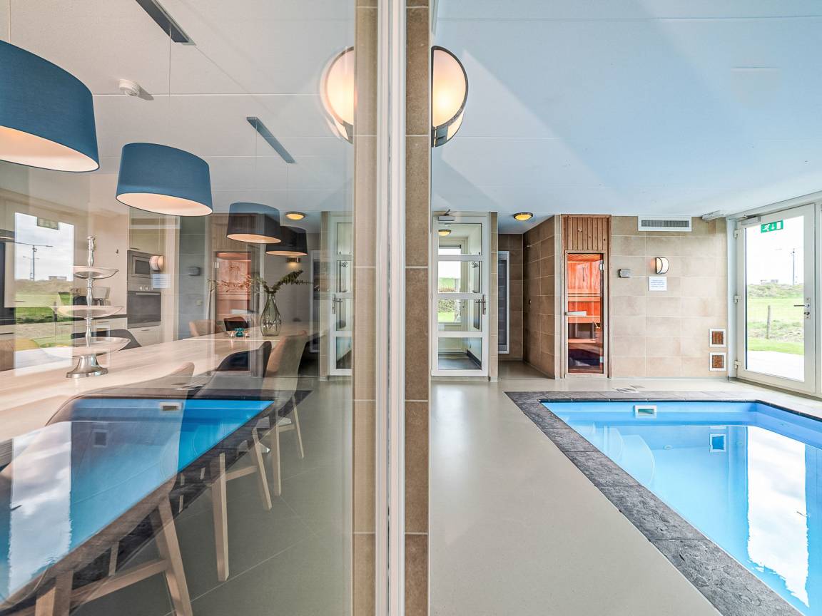 260 M² Huis ∙ 6 Slaapkamers ∙ 12 Gasten - Burgh-Haamstede