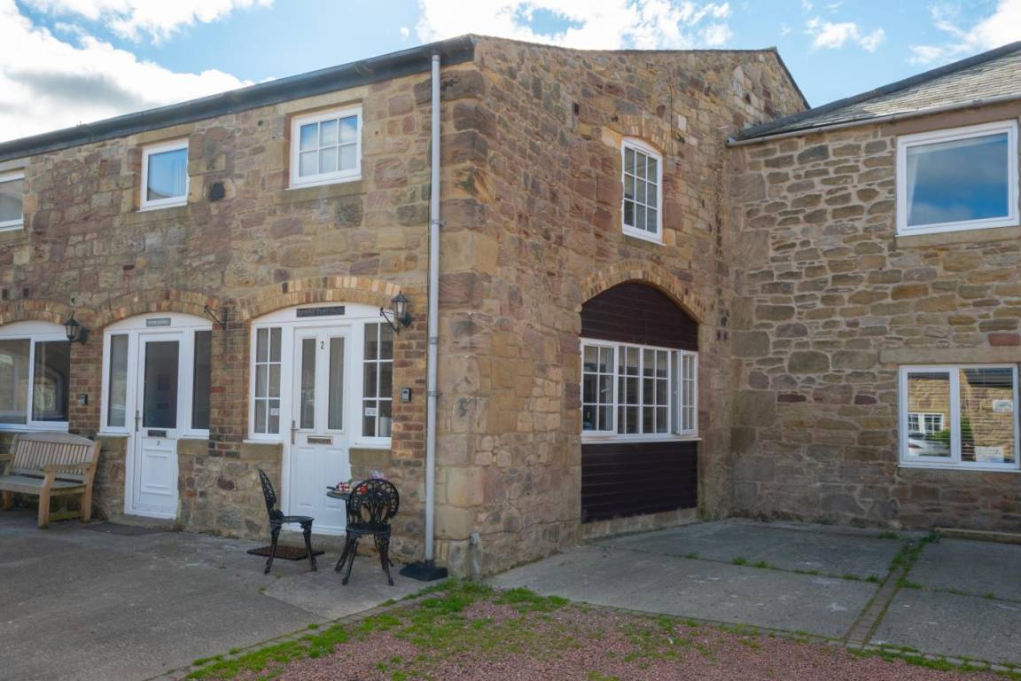 Cottage ∙ 2 Bedrooms ∙ 4 Guests - Seahouses