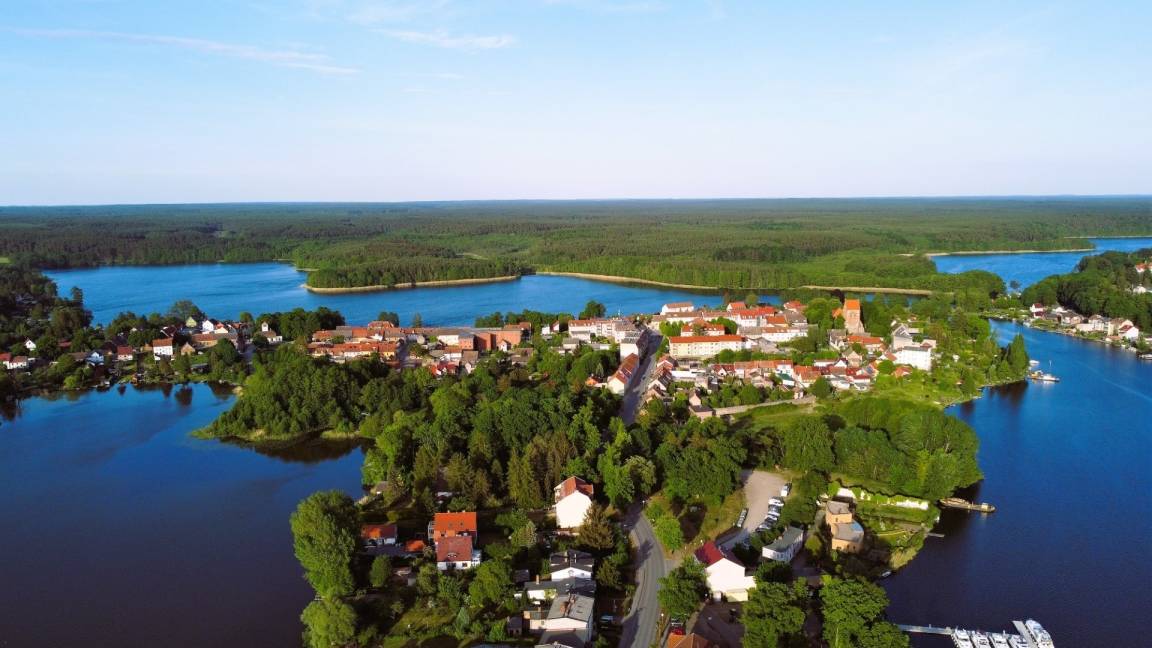 77 M² Appartement ∙ 3 Chambres ∙ 5 Personnes - Lychen