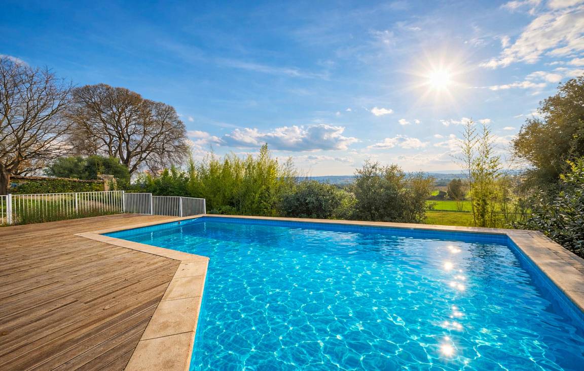 220 M² House ∙ 5 Bedrooms ∙ 10 Guests - Uzès