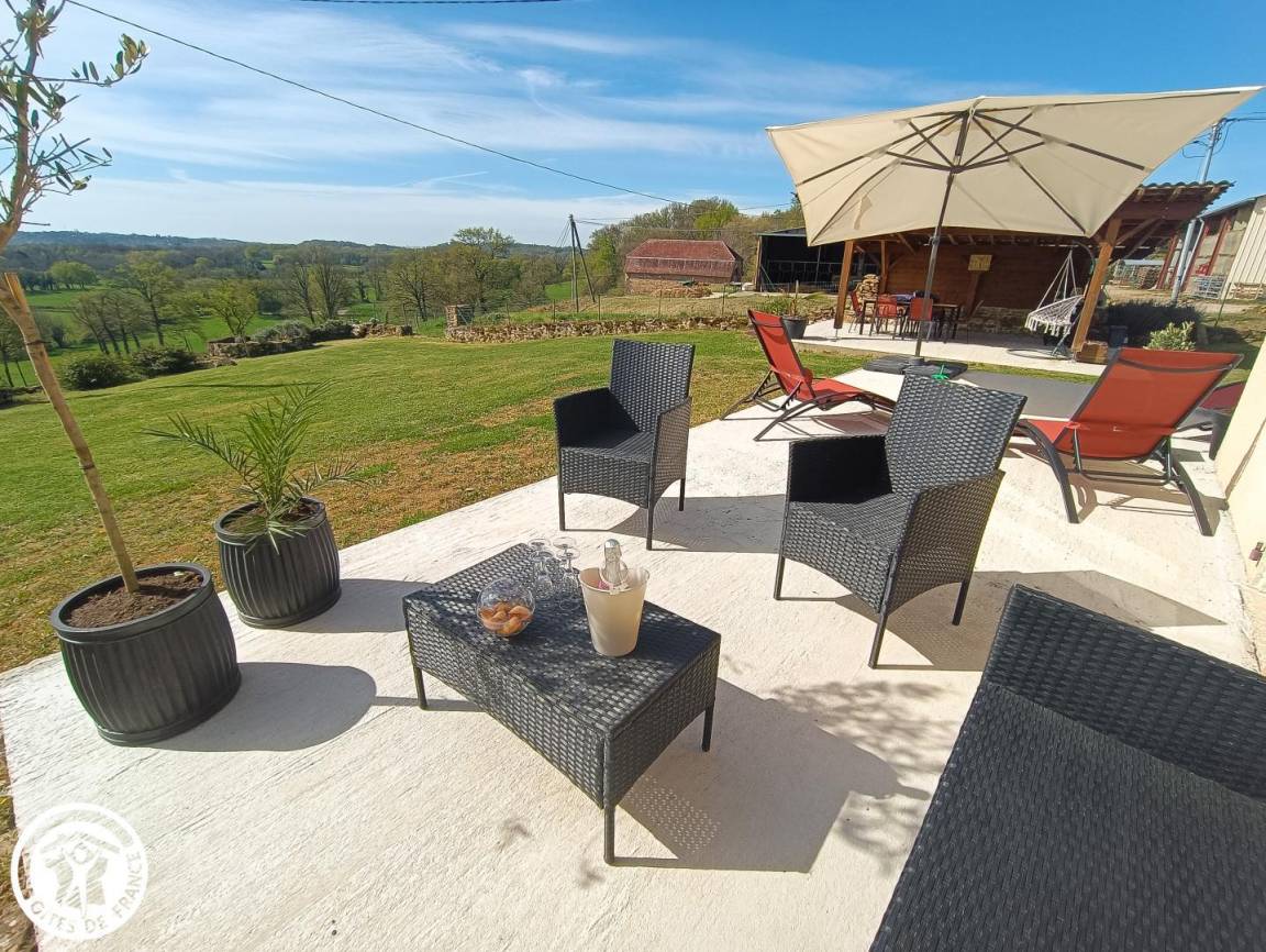 70 M² Gîte ∙ 2 Chambres ∙ 4 Personnes - Bretenoux