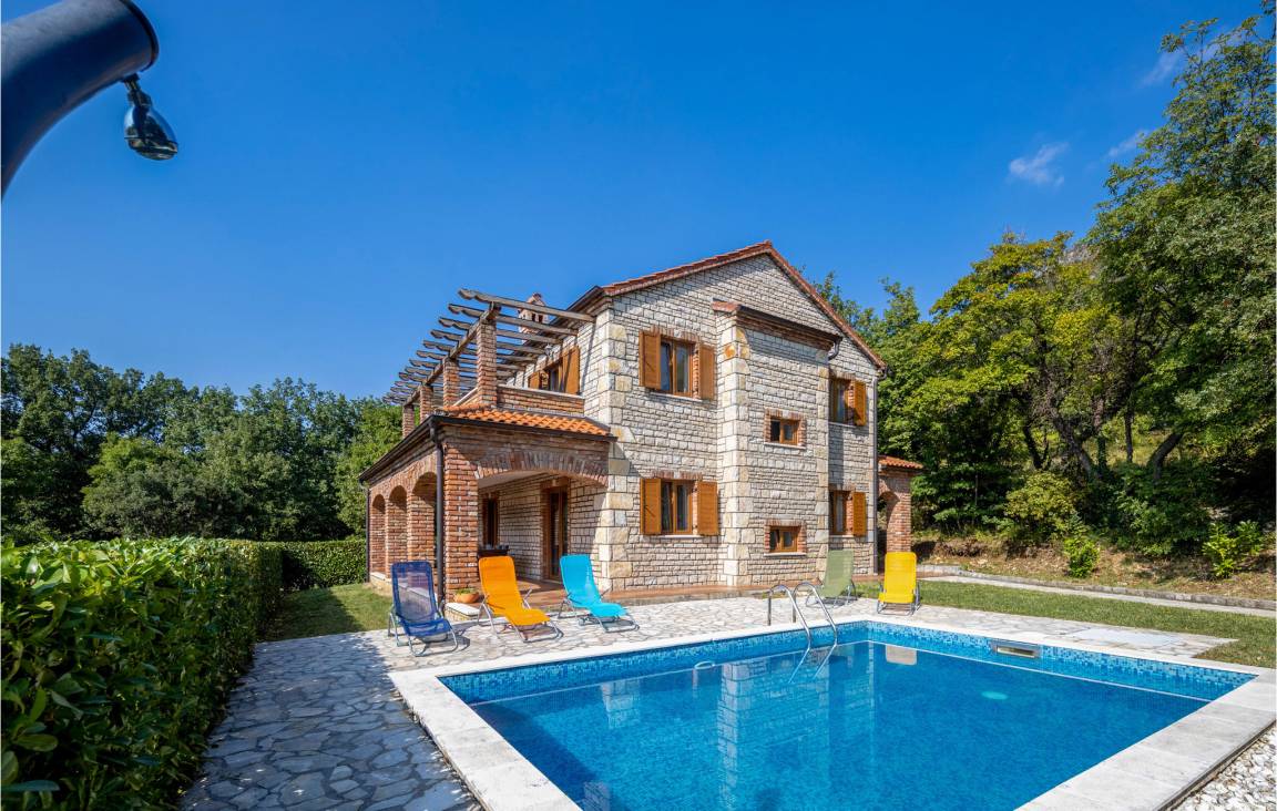 160 M² Ferienhaus ∙ 4 Schlafzimmer ∙ 8 Gäste - Jadranovo