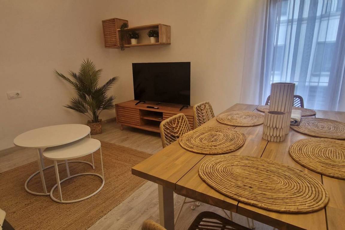 55 M² Apartment ∙ 2 Bedrooms ∙ 6 Guests - Gijón