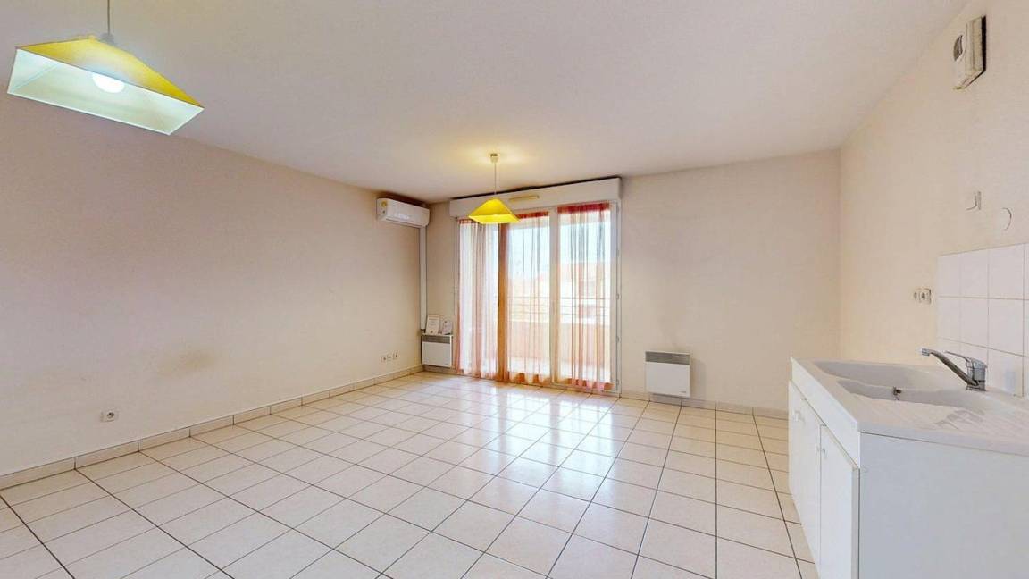 66 M² Appartement ∙ 2 Chambres ∙ 2 Personnes - Saint-Genis-Laval