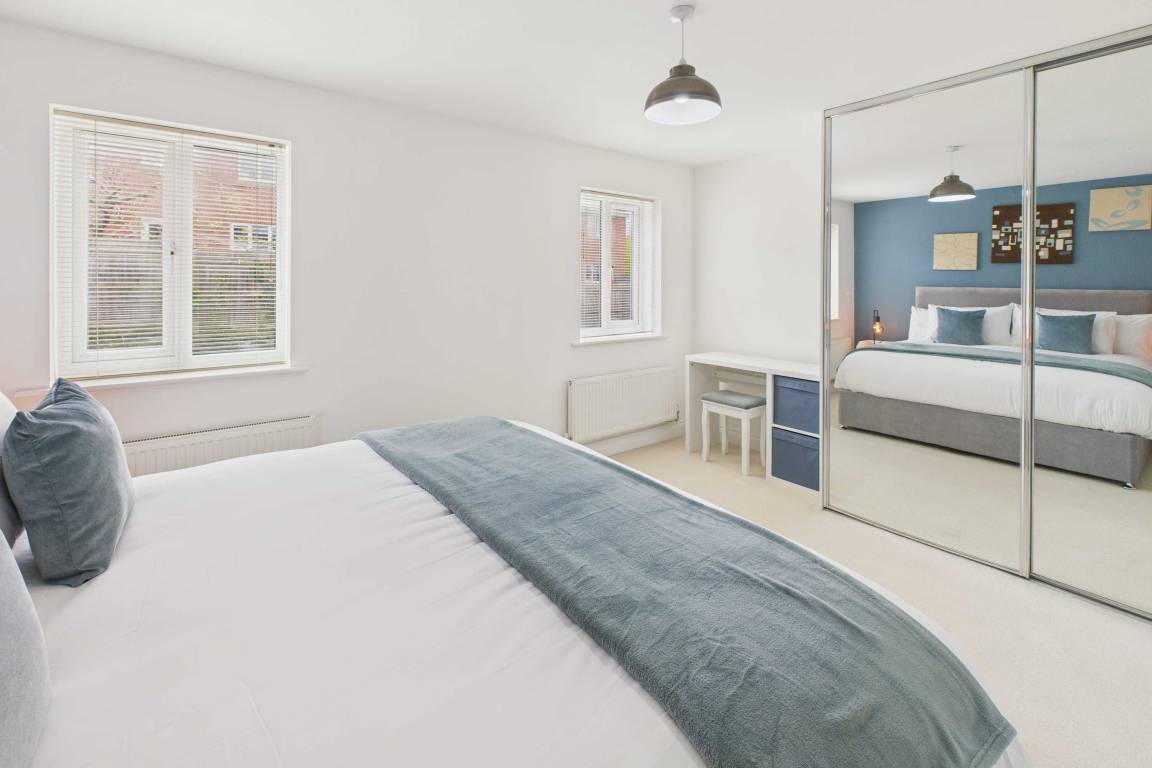 House ∙ 4 Bedrooms ∙ 8 Guests - Cheltenham
