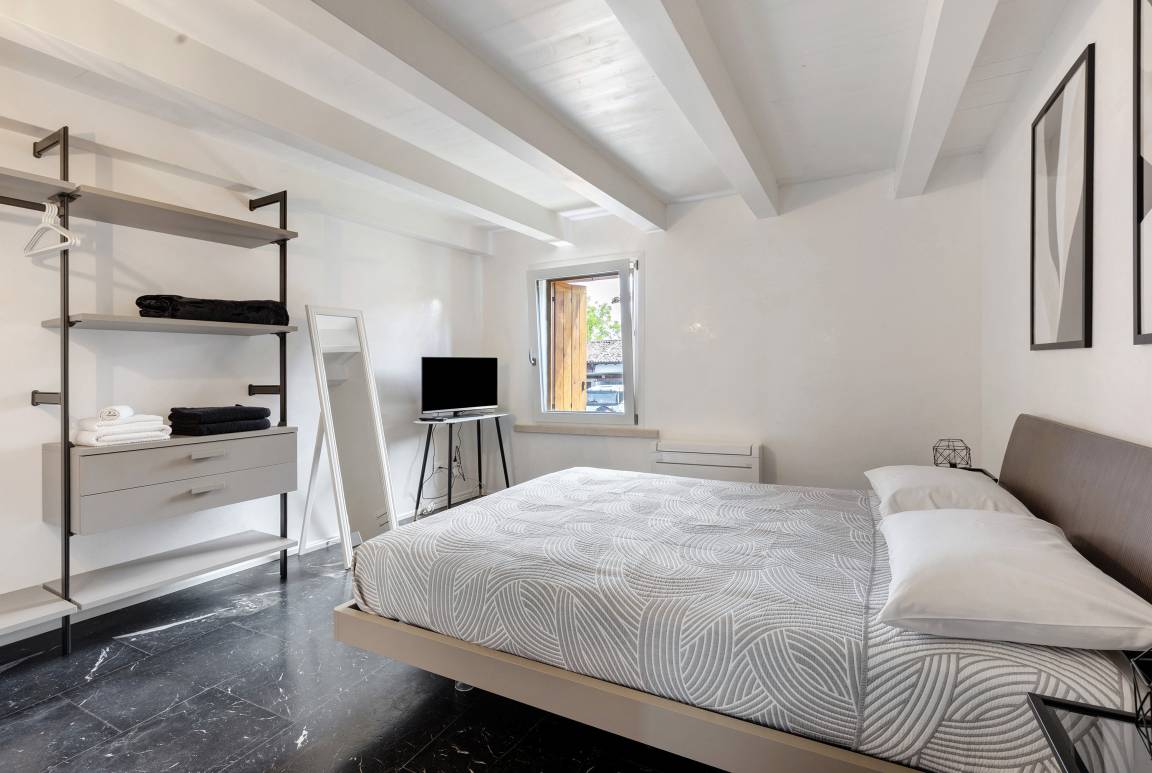 70 M² Apartment ∙ 2 Bedrooms ∙ 4 Guests - Peschiera del Garda