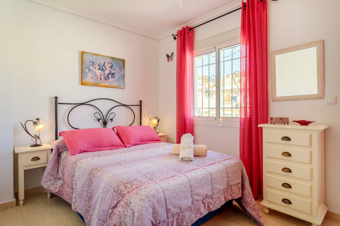 137 M² Apartment ∙ 2 Bedrooms ∙ 8 Guests - Tabarca