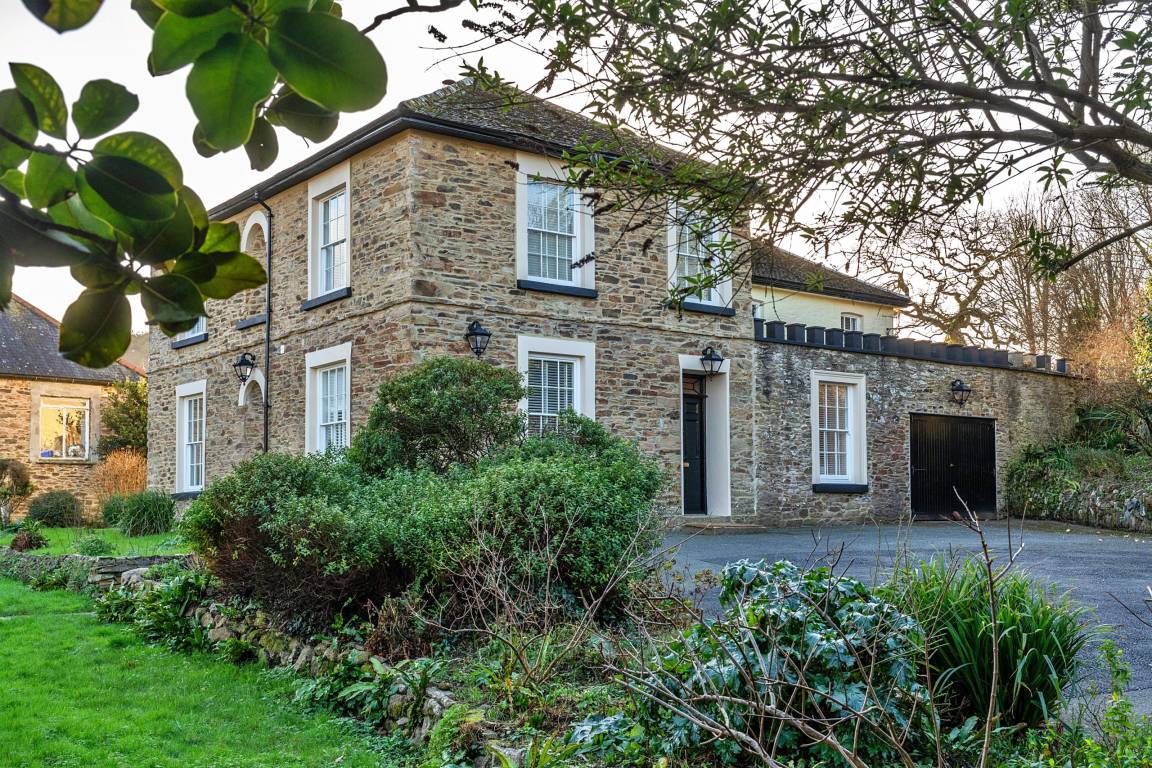 160 M² Cottage ∙ 4 Bedrooms ∙ 7 Guests - Helston