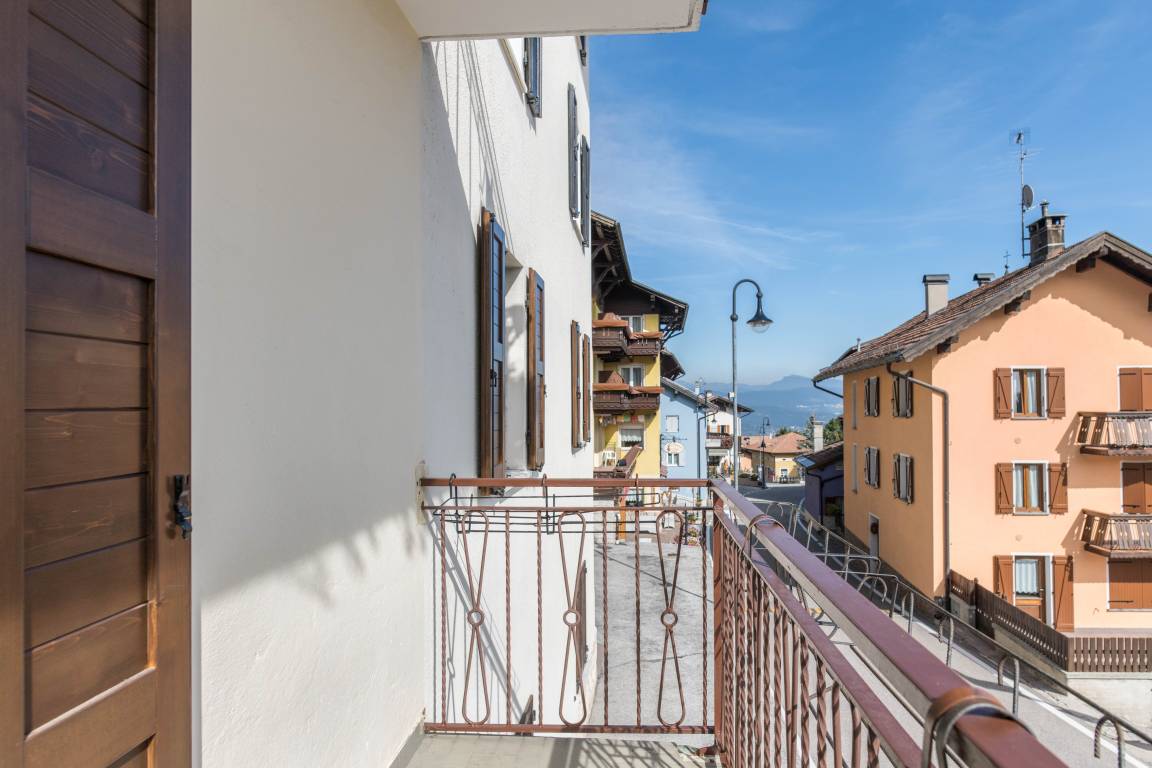 100 M² Appartamento Vacanza ∙ 3 Camere Da Letto ∙ 6 Ospiti - Bertoldi
