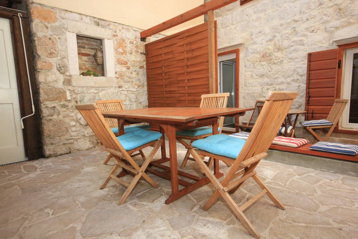 114 M² Maison De Vacances ∙ 4 Chambres ∙ 9 Personnes - Vis
