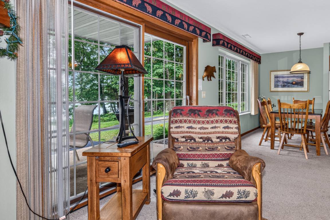 Condo ∙ 1 Bedroom ∙ 6 Guests - Eagle River, WI