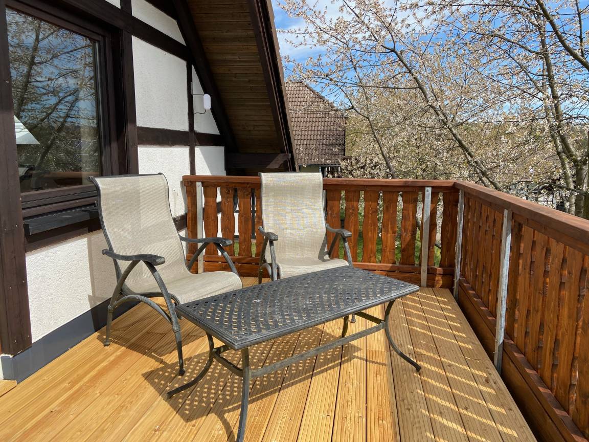 74 M² Ferienwohnung ∙ 2 Schlafzimmer ∙ 4 Gäste - Frankenau