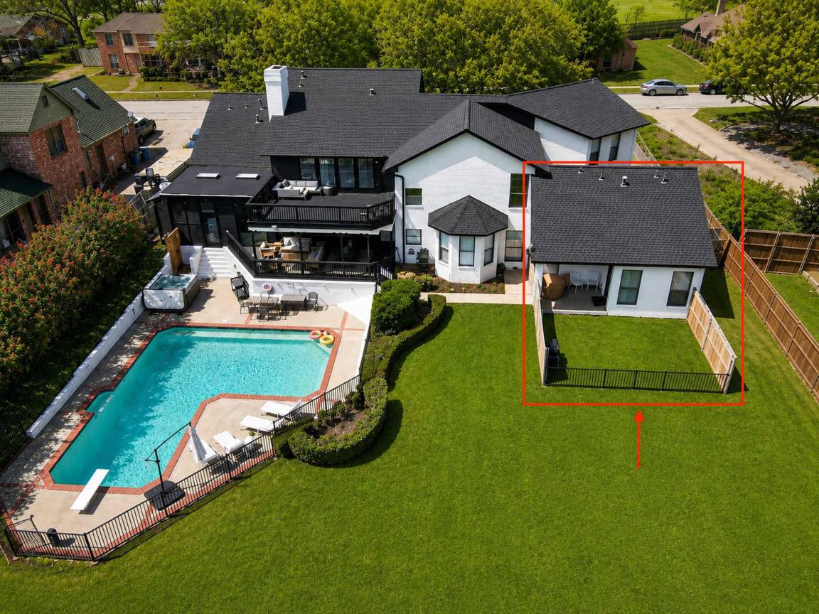 75 M² Apartment ∙ 2 Bedrooms ∙ 4 Guests - Garland, TX