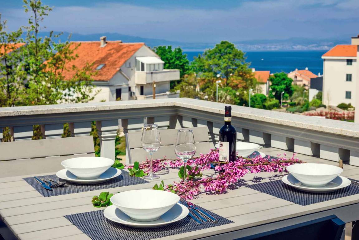 120 M² Apartamento ∙ 4 Habitaciones ∙ 10 Huéspedes - Krk