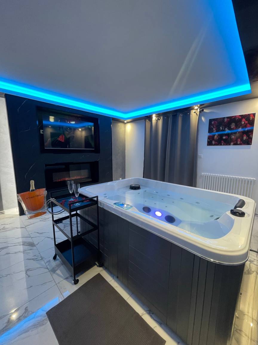 80 M² Maison De Vacances ∙ 1 Chambre ∙ 2 Personnes - Melun