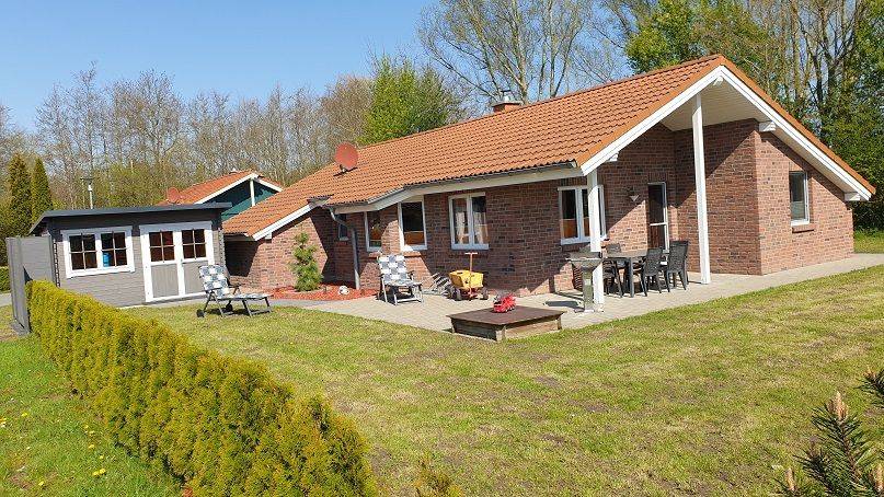 87 M² Ferienhaus ∙ 3 Schlafzimmer ∙ 6 Gäste - Otterndorf