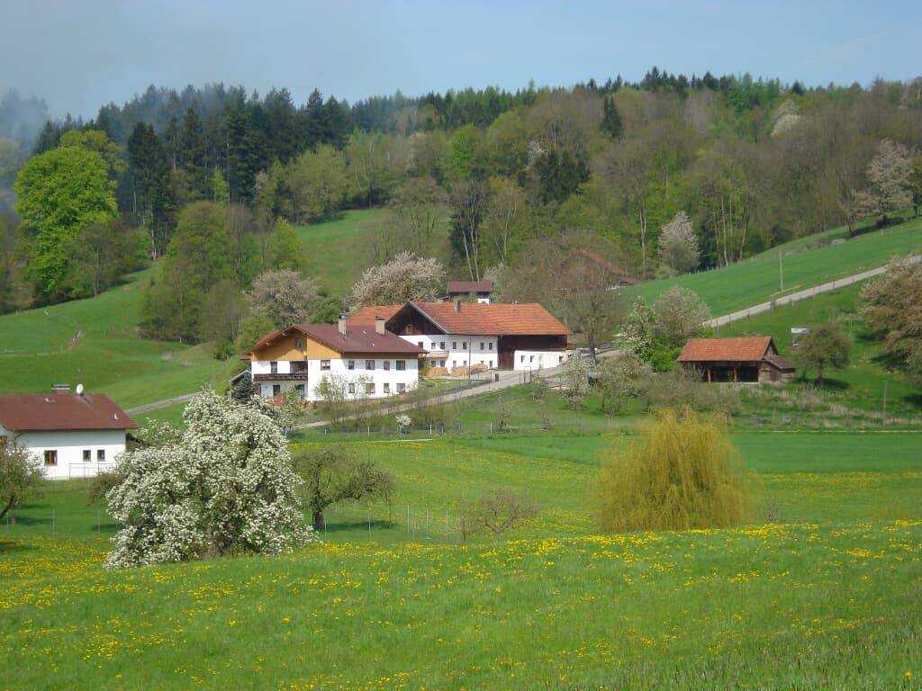 58 M² Ferienwohnung ∙ 2 Schlafzimmer ∙ 4 Gäste - Pfarrkirchen