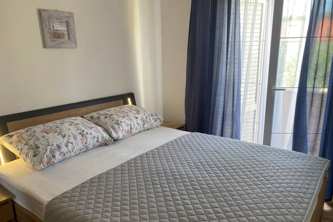 61 M² Ferienwohnung ∙ 3 Schlafzimmer ∙ 6 Gäste - Lopar