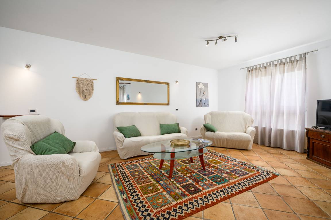 100 M² Apartment ∙ 3 Bedrooms ∙ 6 Guests - Poreč