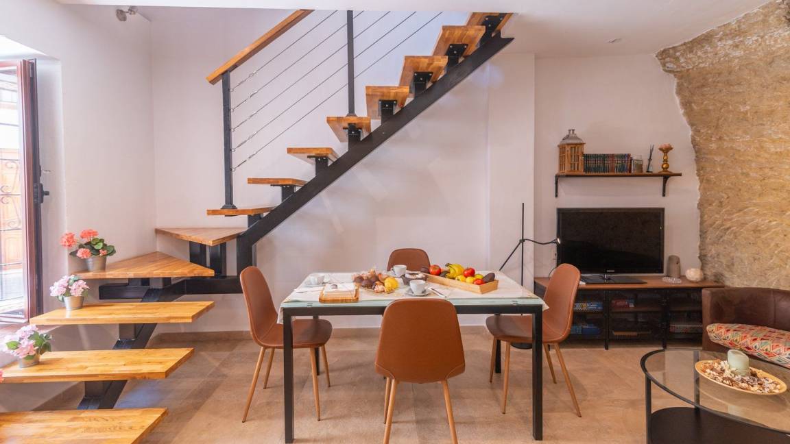 80 M² House ∙ 2 Bedrooms ∙ 5 Guests - Setenil de las Bodegas