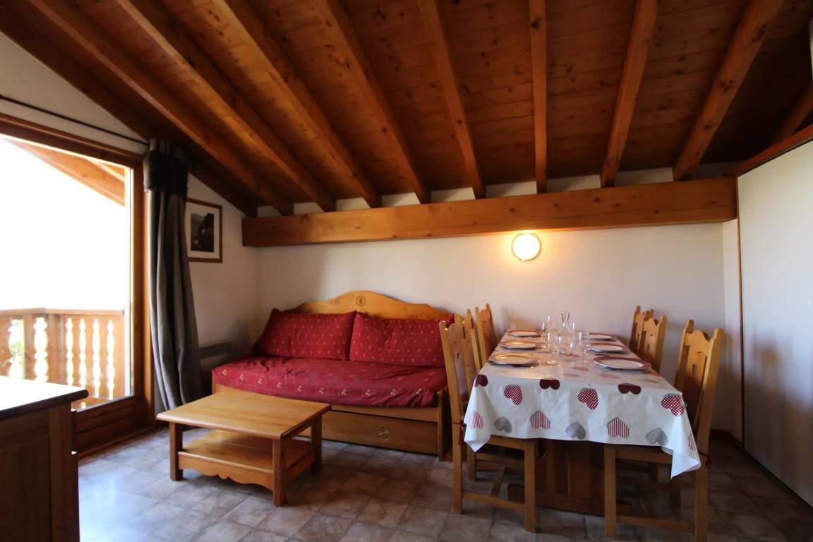 39 M² Apartamento ∙ 2 Habitaciones ∙ 6 Huéspedes - Termignon