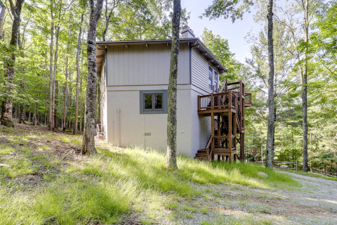 139 M² House ∙ 3 Bedrooms ∙ 7 Guests - Beech Mountain, NC