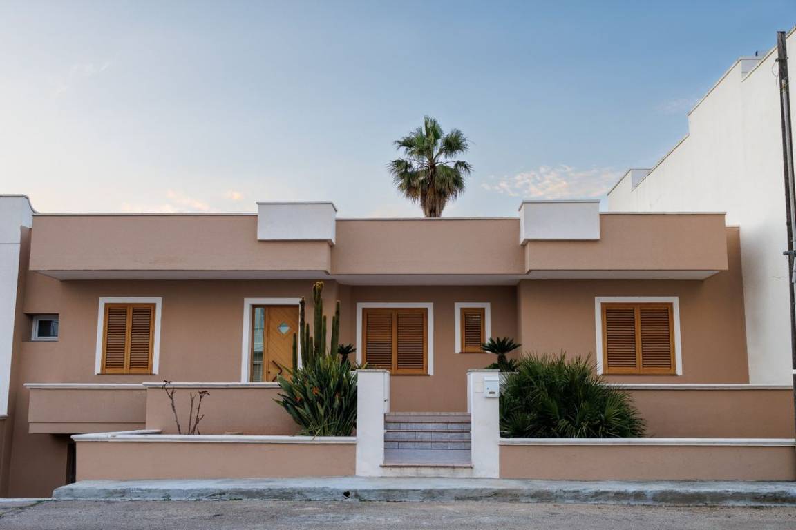 100 M² Villa ∙ 4 Habitaciones ∙ 9 Huéspedes - Torre San Giovanni