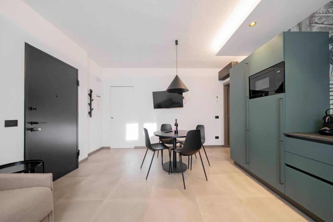 60 M² Appartement ∙ 1 Slaapkamer ∙ 4 Gasten - Garda