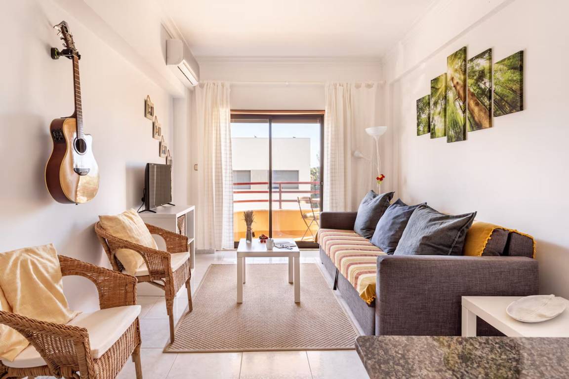 Apartamento ∙ 1 Quarto ∙ 4 Hóspedes - Almada