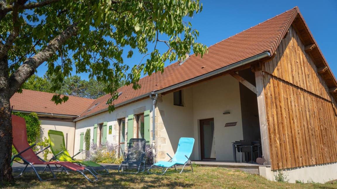 80 M² Gîte ∙ 2 Schlafzimmer ∙ 5 Gäste - Allier