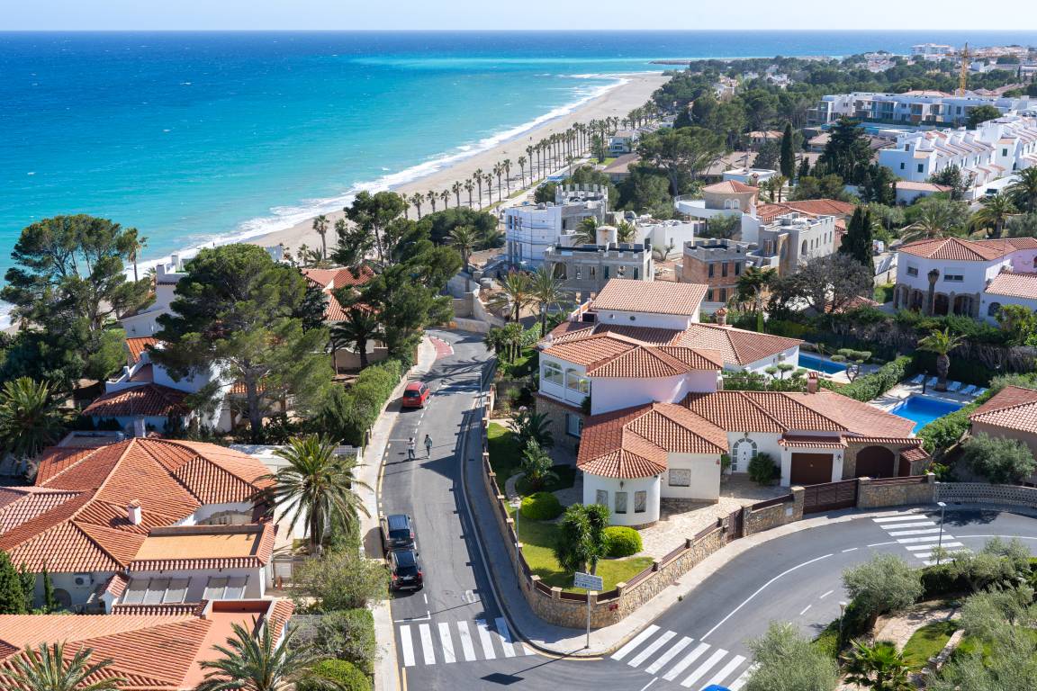 350 M² Huis ∙ 5 Slaapkamers ∙ 12 Gasten - Miami Platja