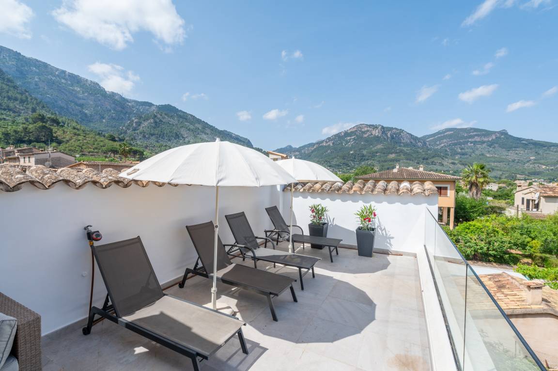 250 M² Villa ∙ 3 Habitaciones ∙ 6 Huéspedes - Puerto de Sóller