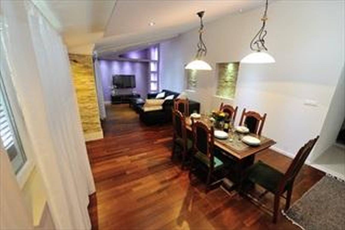 100 M² Appartement ∙ 2 Chambres ∙ 5 Personnes - Omiš