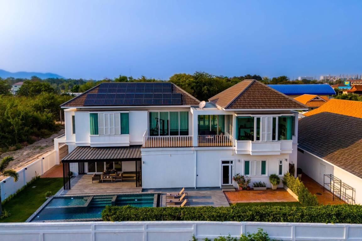350 M² Villa ∙ 4 Schlafzimmer ∙ 10 Gäste - Hua Hin