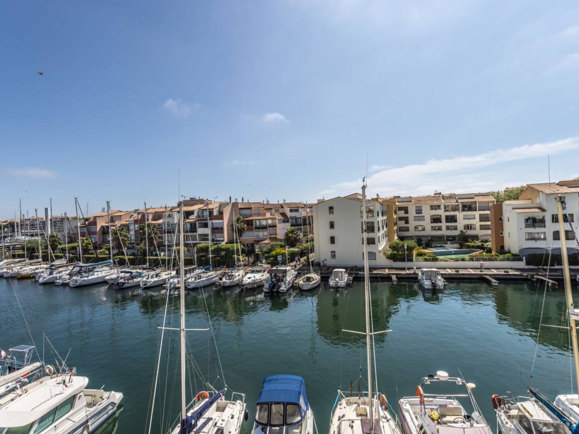 37 M² Appartement ∙ 2 Chambres ∙ 4 Personnes - Sète
