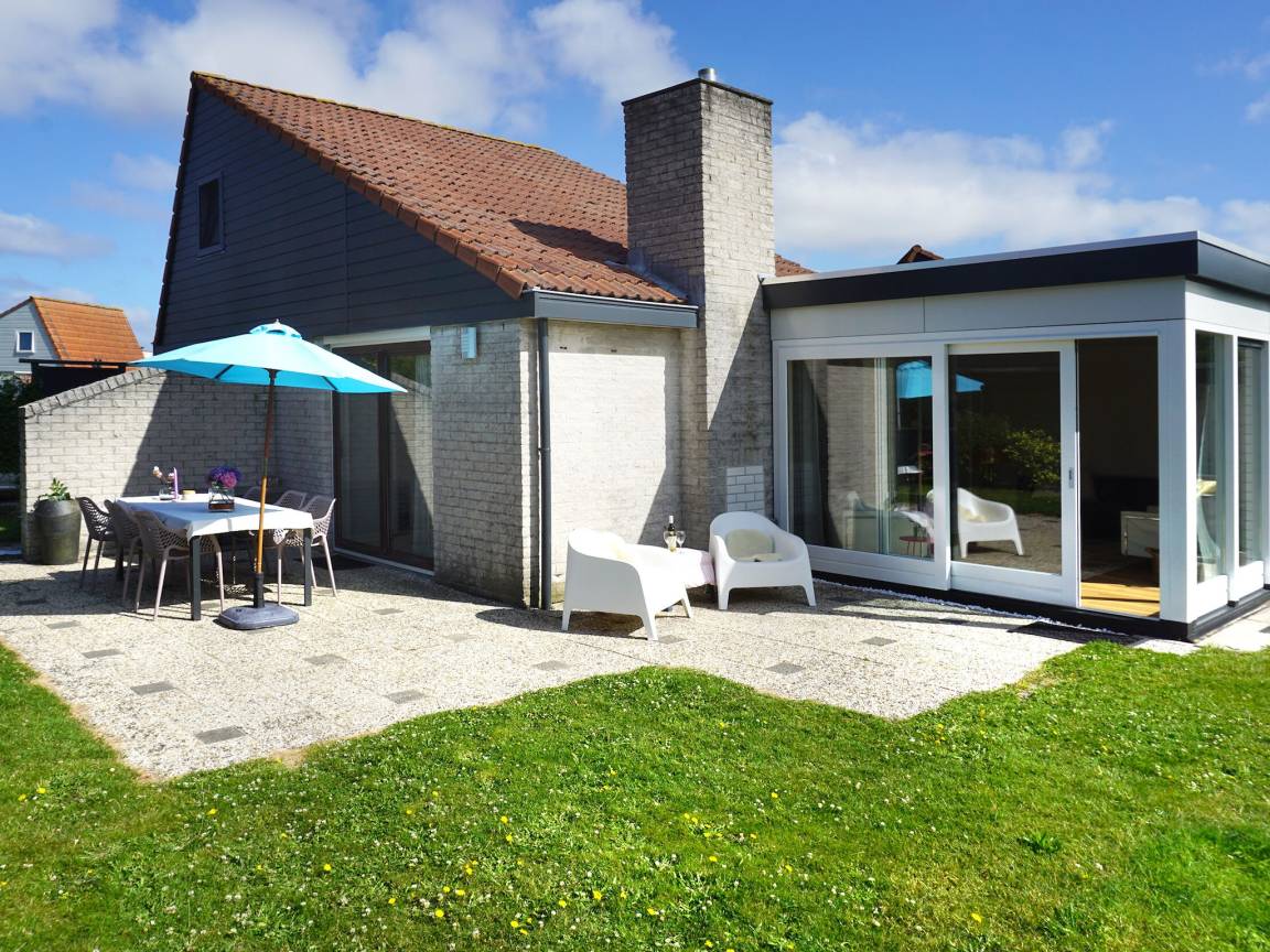 65 M² Ferienhaus ∙ 3 Schlafzimmer ∙ 5 Gäste - Julianadorp