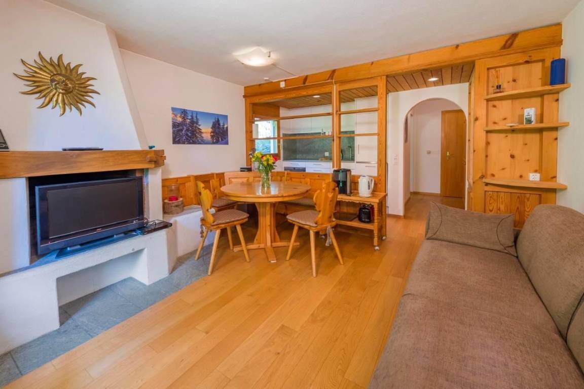 52 M² Ferienwohnung ∙ 1 Schlafzimmer ∙ 3 Gäste - Maloja