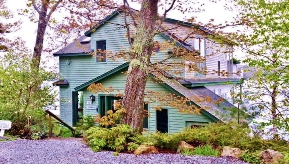 House ∙ 1 Bedroom ∙ 6 Guests - Boothbay, ME