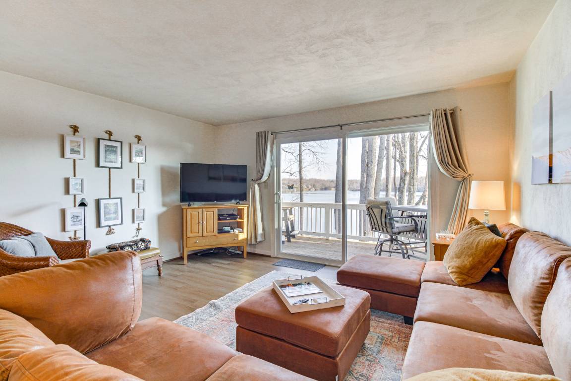 142 M² Apartament ∙ 3 Sypialnie ∙ 4 Gości - Smith Mountain Lake