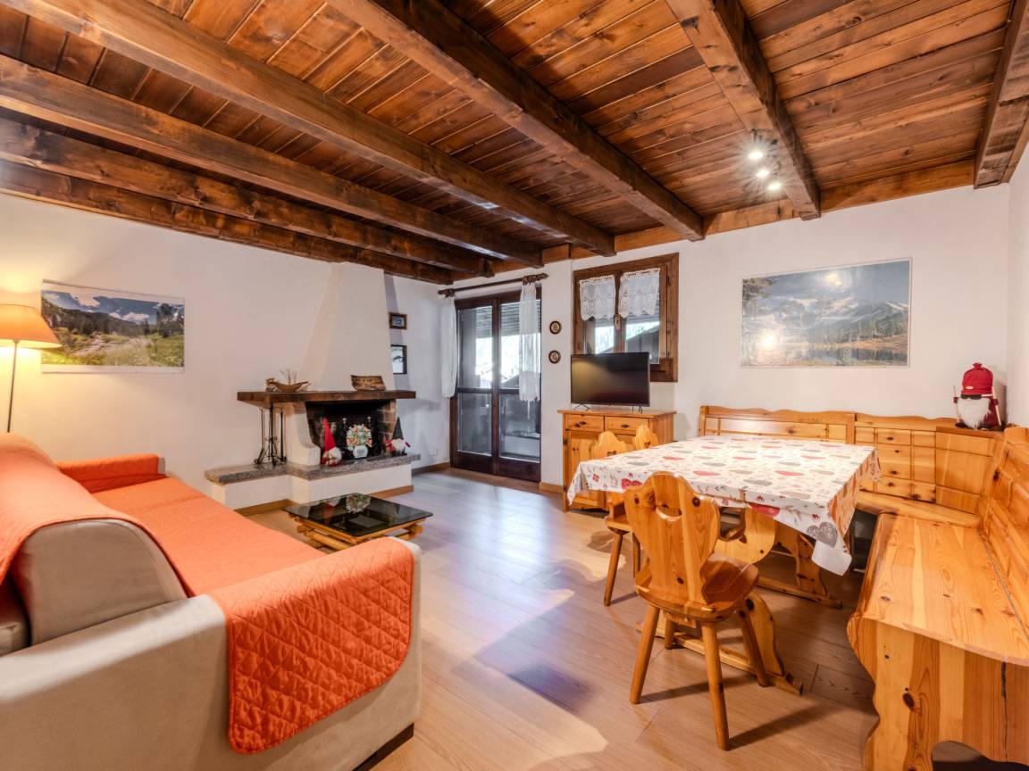 60 M² Apartment ∙ 2 Bedrooms ∙ 6 Guests - Pinzolo