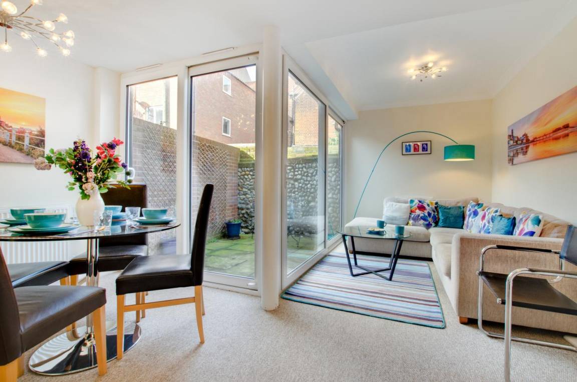 Cottage ∙ 3 Bedrooms ∙ 5 Guests - Cromer