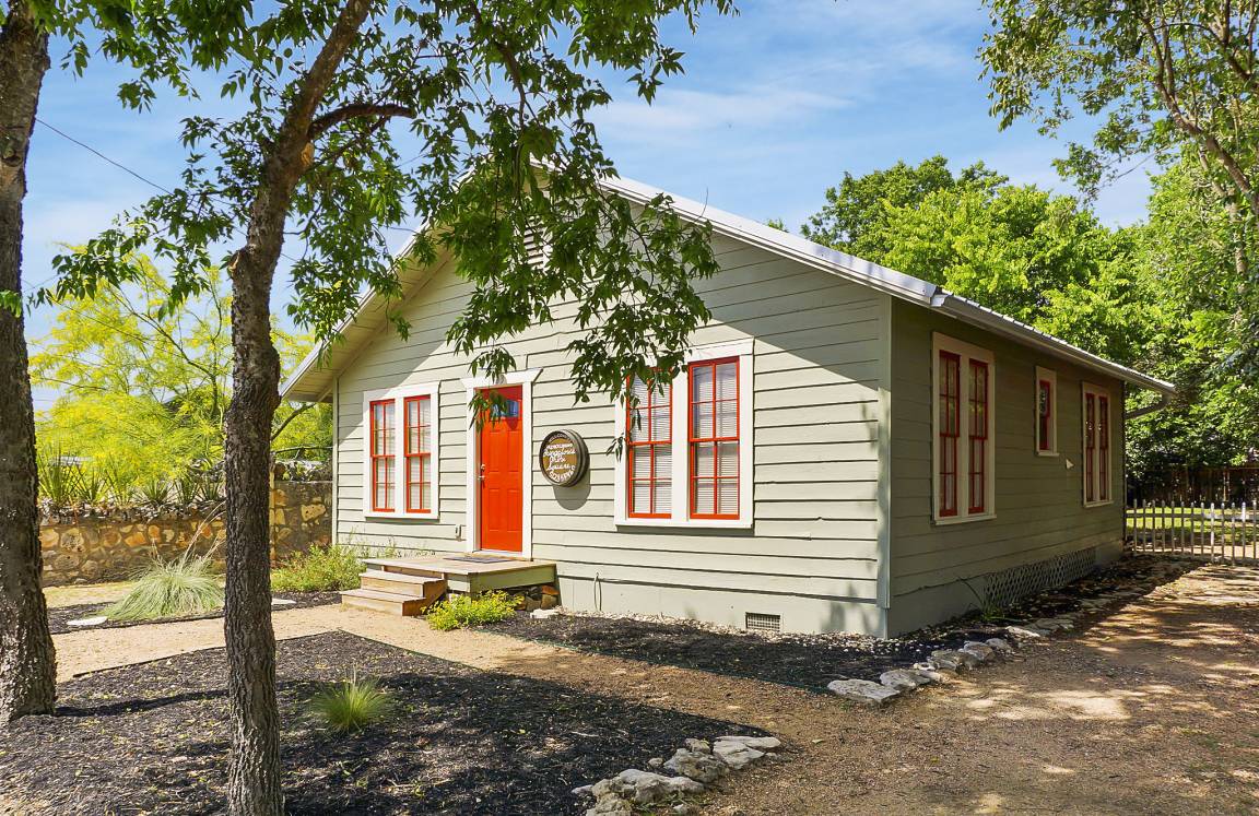 74 M² Cabin ∙ 2 Bedrooms ∙ 4 Guests - Wimberley, TX