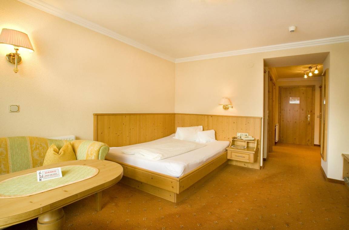 27 M² Hotel ∙ 1 Schlafzimmer ∙ 1 Gast - Schwaz