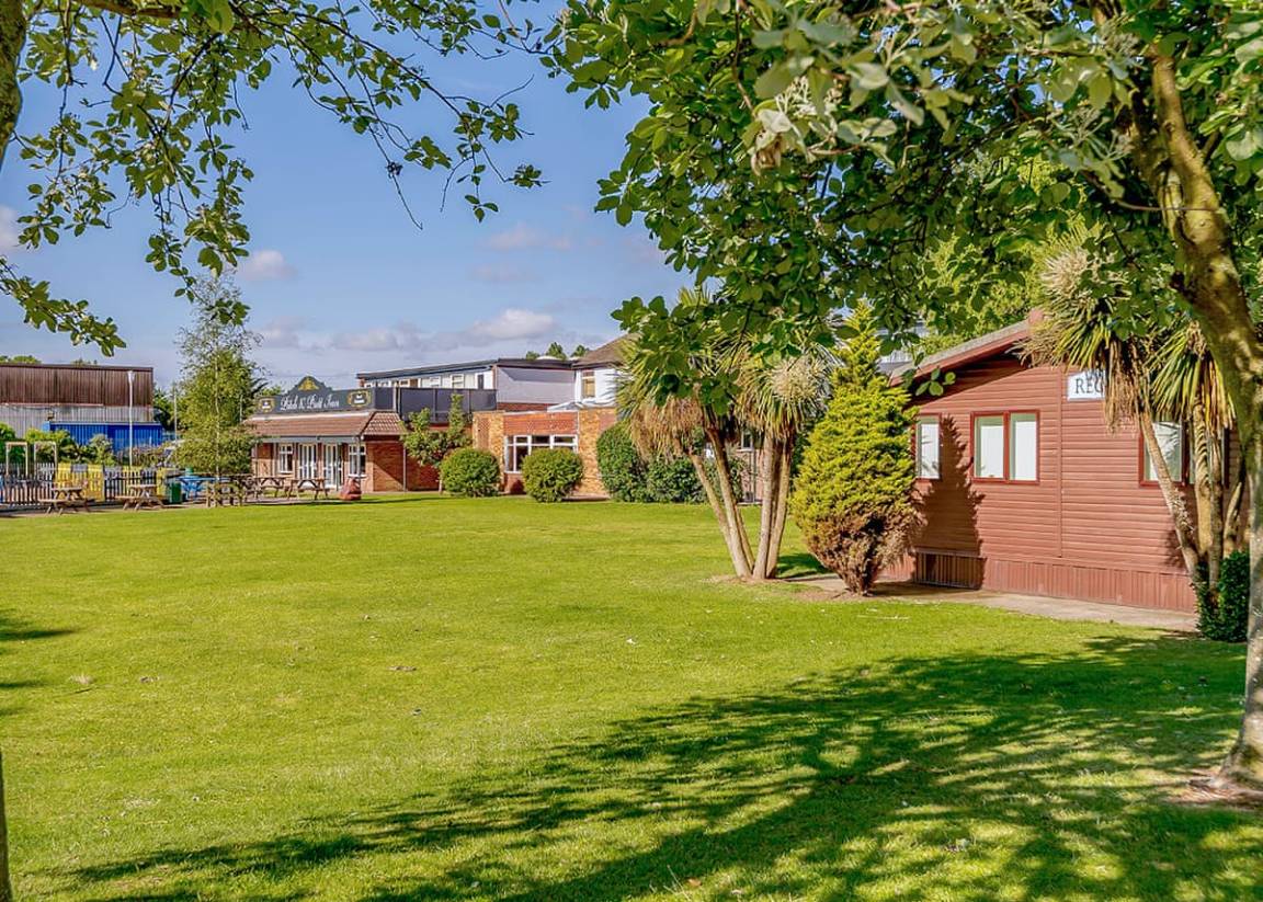 Apartment ∙ 2 Bedrooms ∙ 8 Guests - Skegness