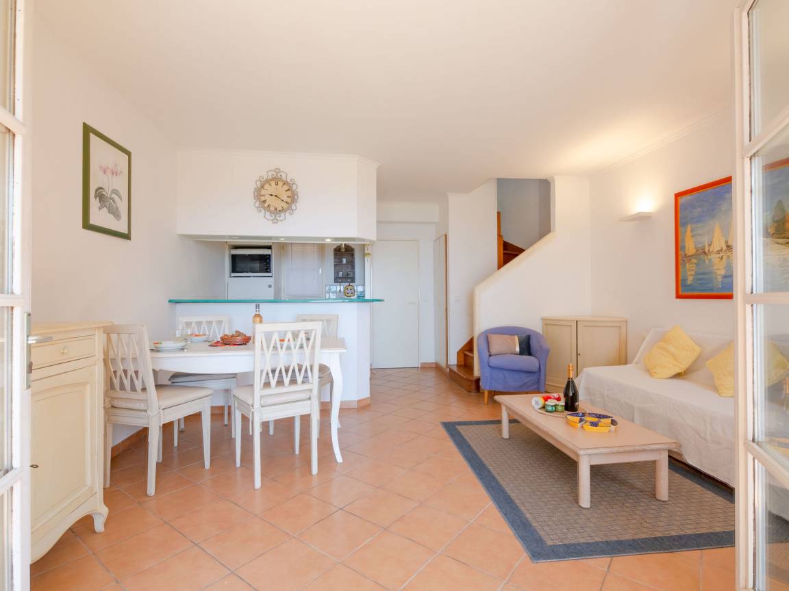 35 M² Huis ∙ 1 Slaapkamer ∙ 4 Gasten - Cap Estérel