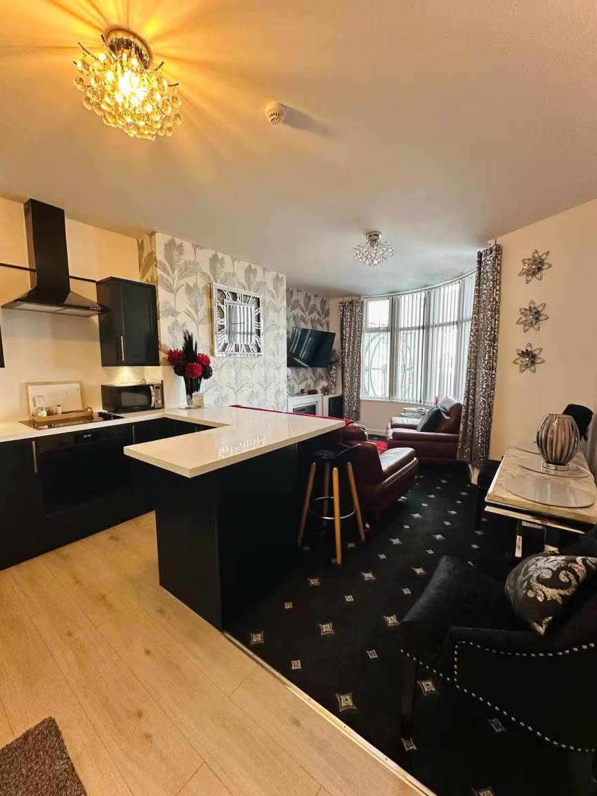 85 M² Apartment ∙ 1 Bedroom ∙ 2 Guests - Blackpool