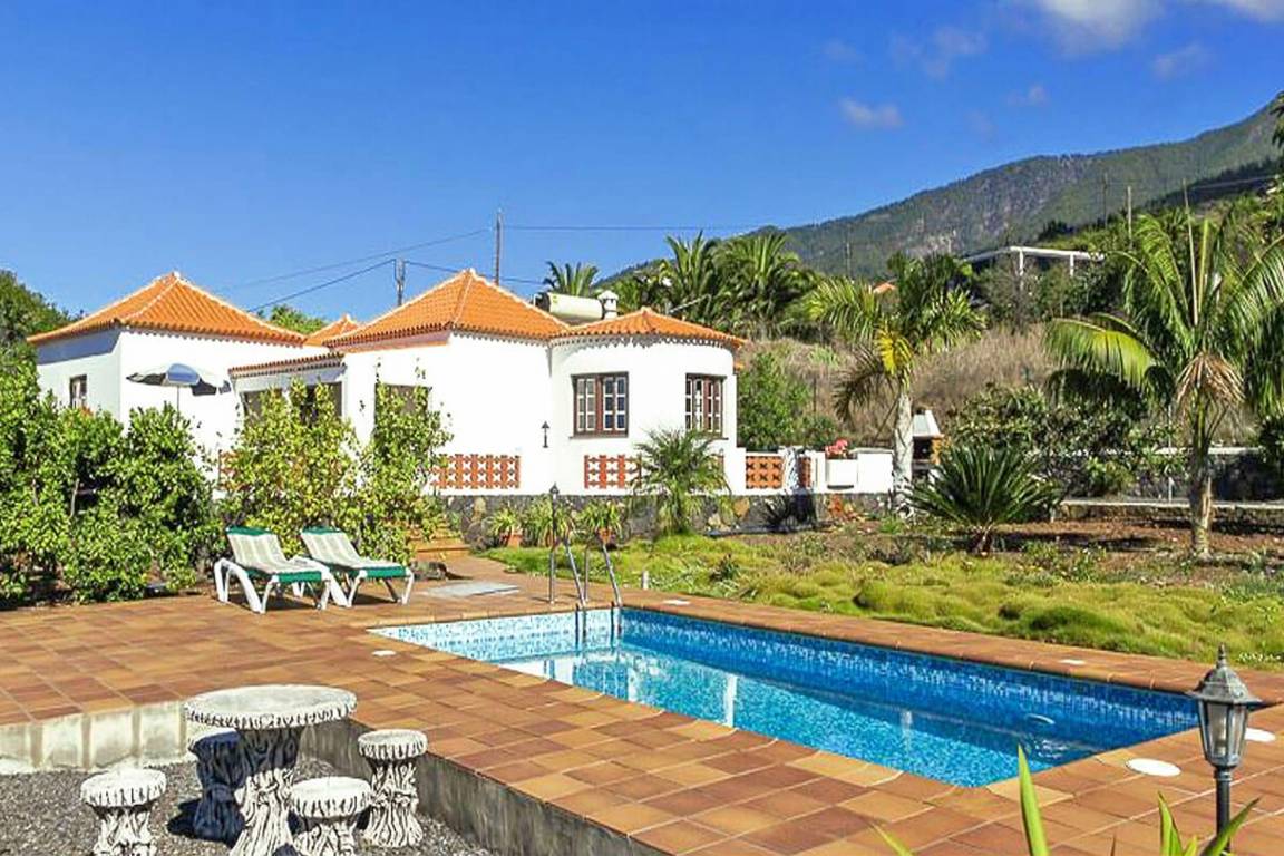 150 M² Ferienhaus ∙ 2 Schlafzimmer ∙ 5 Gäste - La Palma