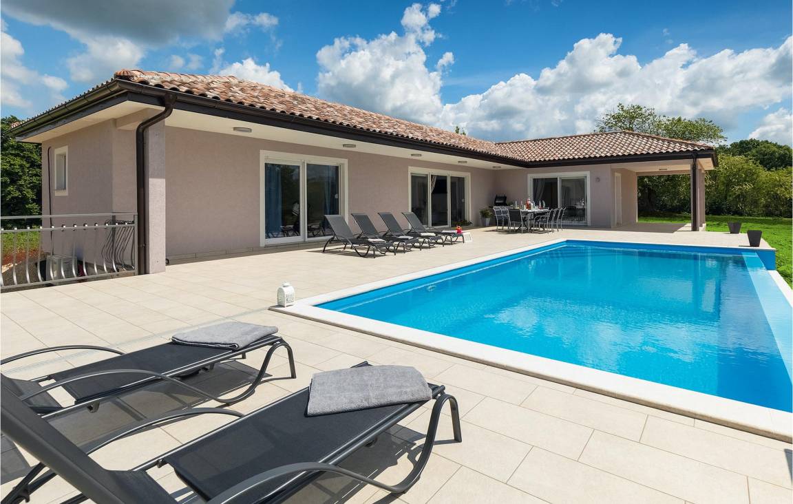128 M² Maison De Vacances ∙ 3 Chambres ∙ 6 Personnes - Istrie