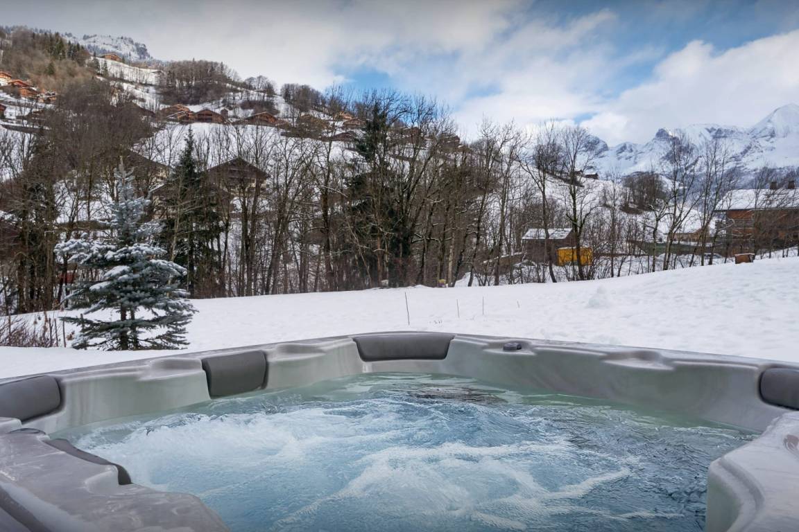 165 M² Chalet ∙ 4 Bedrooms ∙ 8 Guests - Le Grand-Bornand