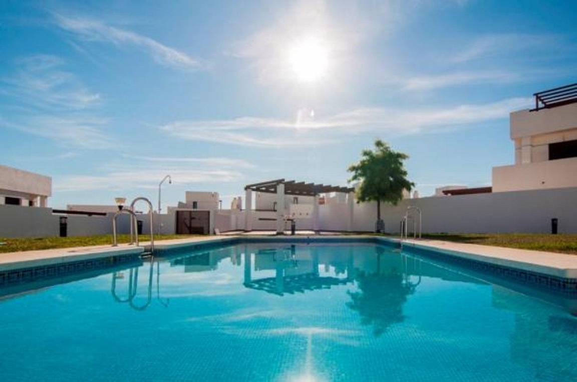 112 M² Maison De Vacances ∙ 3 Chambres ∙ 6 Personnes - Torre del Mar